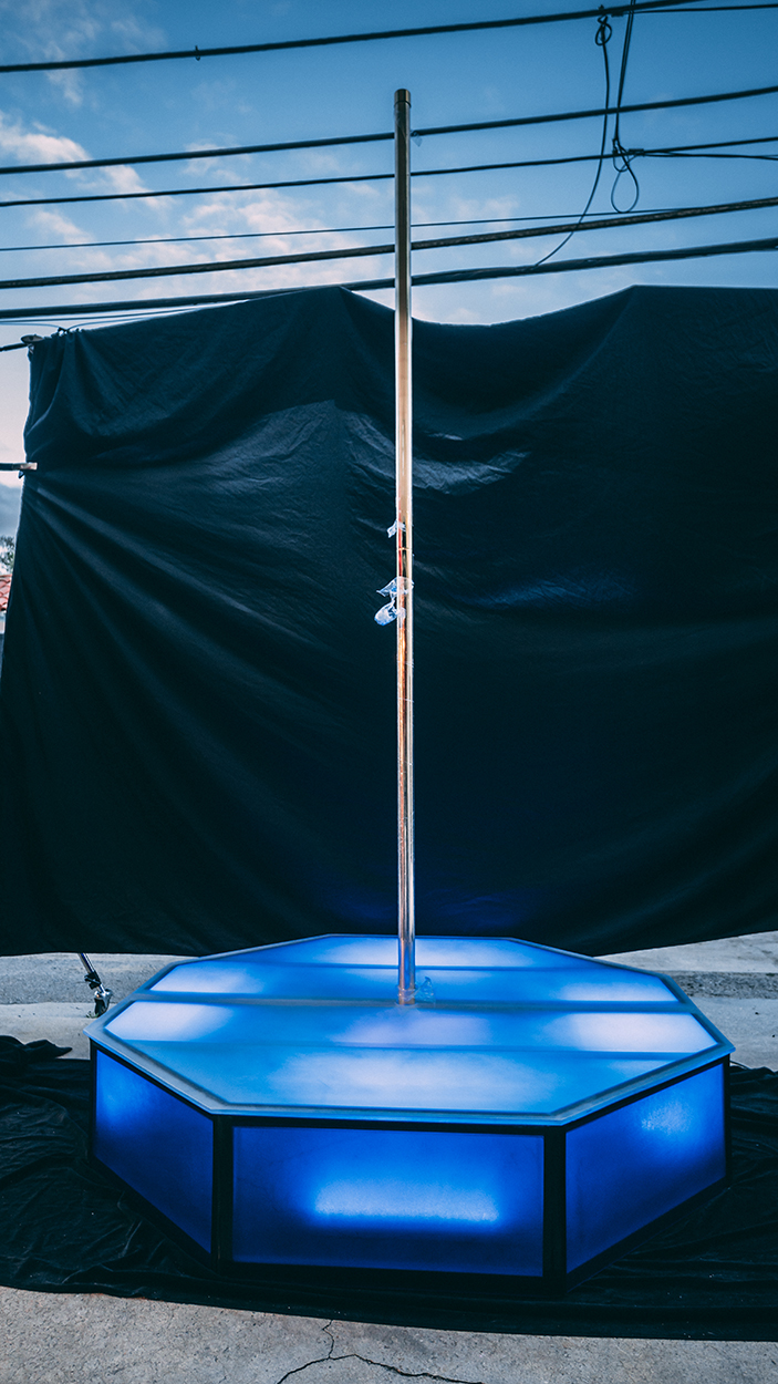 All Star Stages X 45mm BRASS SPINNING Pole & Glow Stage